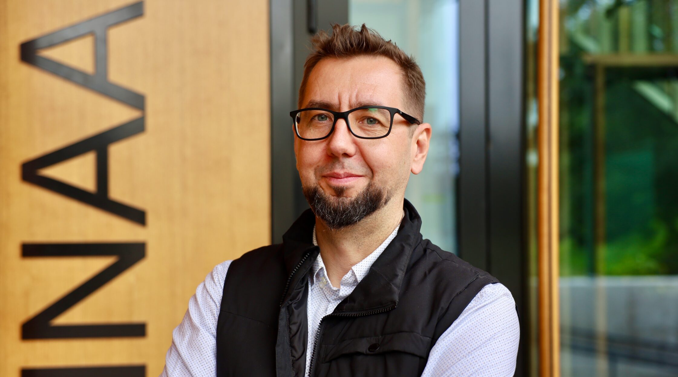 Kontakt - Narva Eesti Gümnaasium